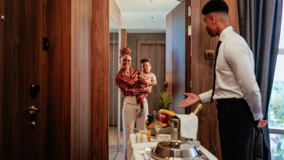 Types of Waiters: Roles & Differences Explained