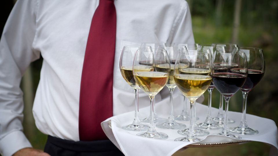 Types of Waiters: Roles & Differences Explained